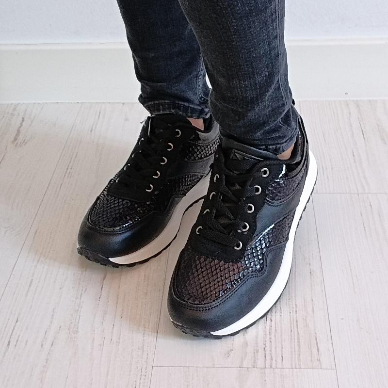 Zapatilla deportiva estampados reptil - Calzados Ángel