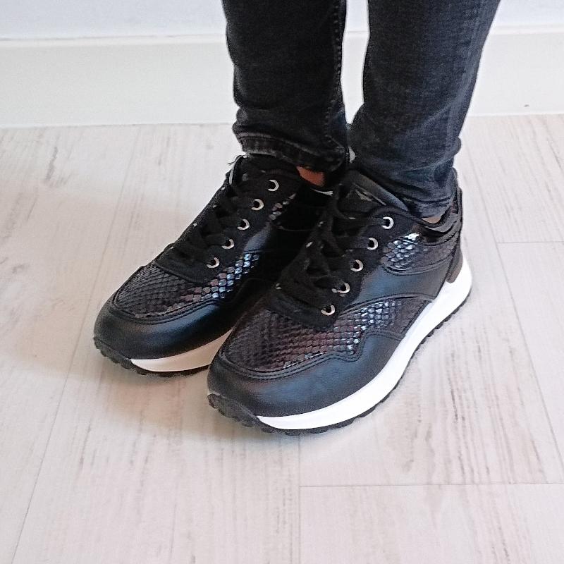 Zapatilla deportiva estampados reptil - Calzados Ángel